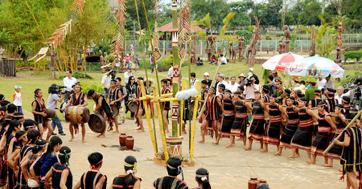 Tìm hiểu lễ bỏ mả của người dân tộc Ê đê ở Đăk Lăk | Bản Tin Đắk Lắk